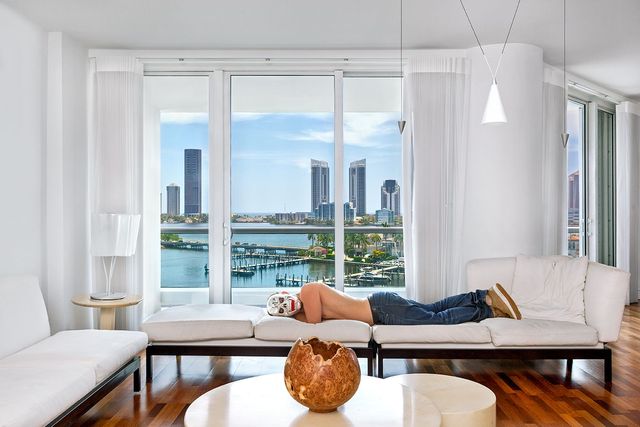 ArtMedia Gallery – NADA Miami 2024 – New Art Dealers Alliance